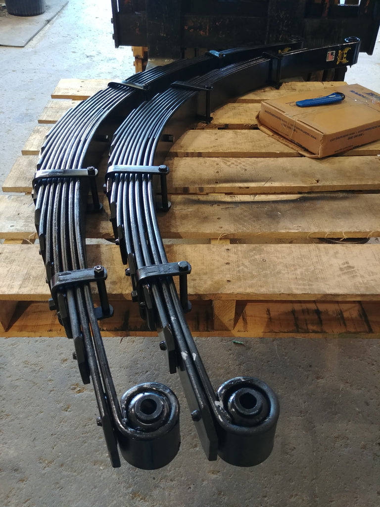 Chevy GMC 2500/3500 (2011-2018) Rear Lift Spring 8" - Pair – Carrier ...