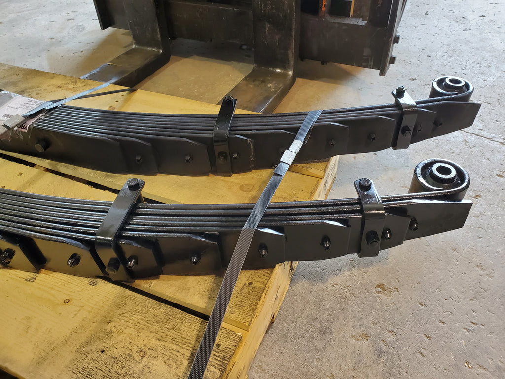 Chevy GMC Denali 2500/3500 (2011-2018) Rear Lift Spring 4" - Pair ...